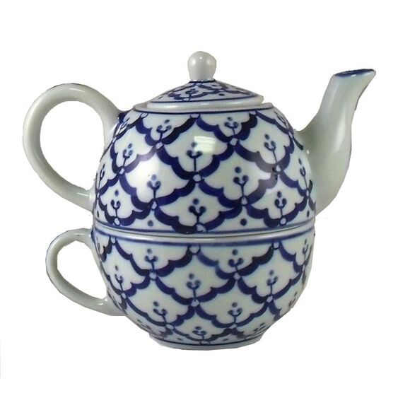 SII | Dining | Porcelain Blue And White Tea For One Teapot And Teacup ...